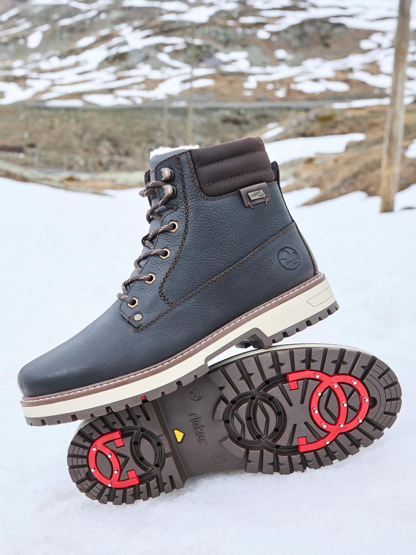 Rieker 04843 Ullfôret boots med vendbare brodder. – rieker-shop.no